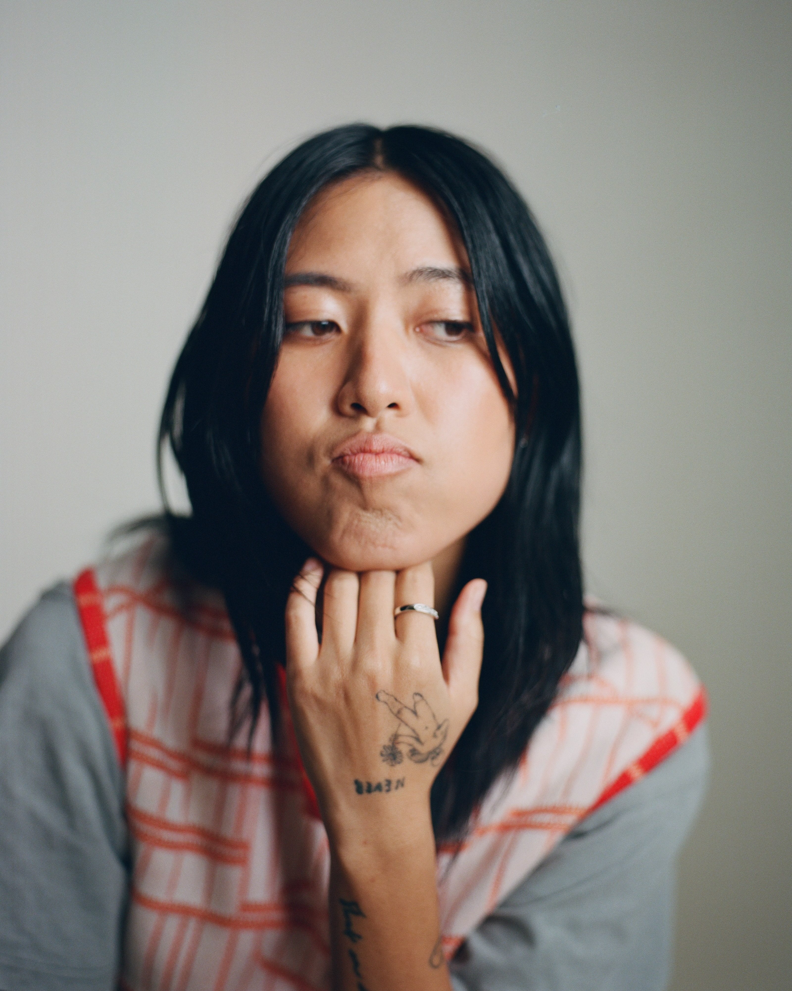 Deb Never – Giant Music